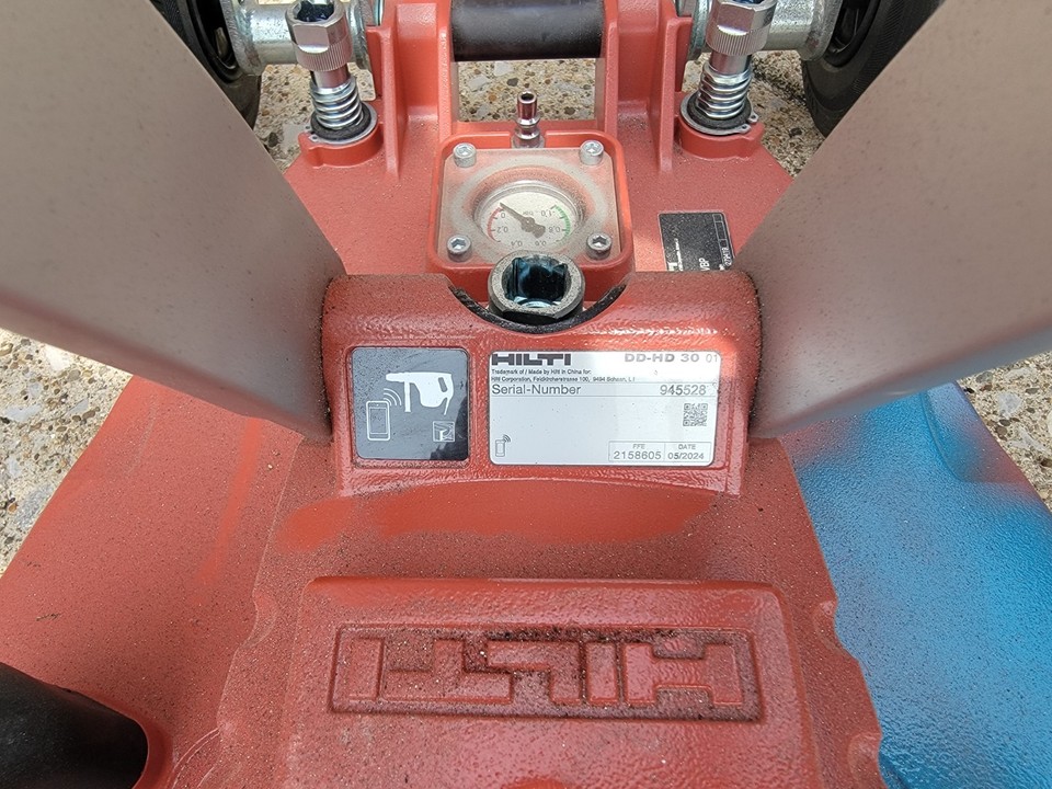 Hilti DD250 Corded Electric Diamond Core Drilling Rig Vacuum Stand ...