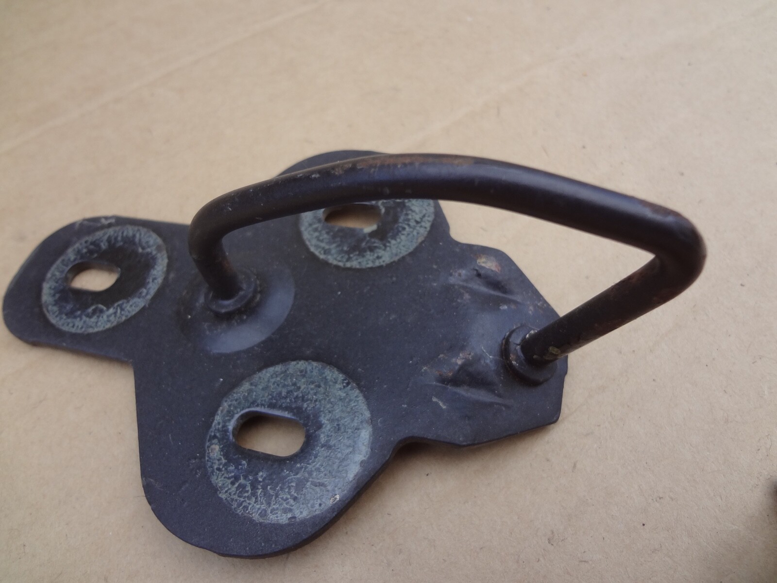2003 - 2004 MUSTANG COBRA TRUNK LATCH STRIKER BRACKET & BOLTS OEM SKU ...