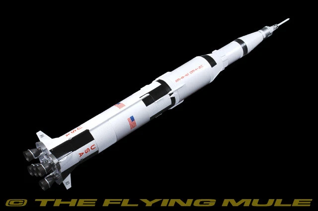 Dragon Saturn V Apollo 11