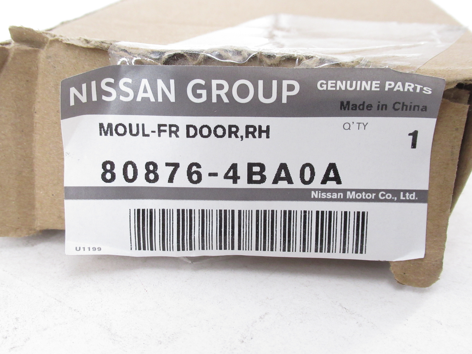 Genuine OEM Nissan 80876-4BA0A Passenger Front Lower Door Molding 2014 ...
