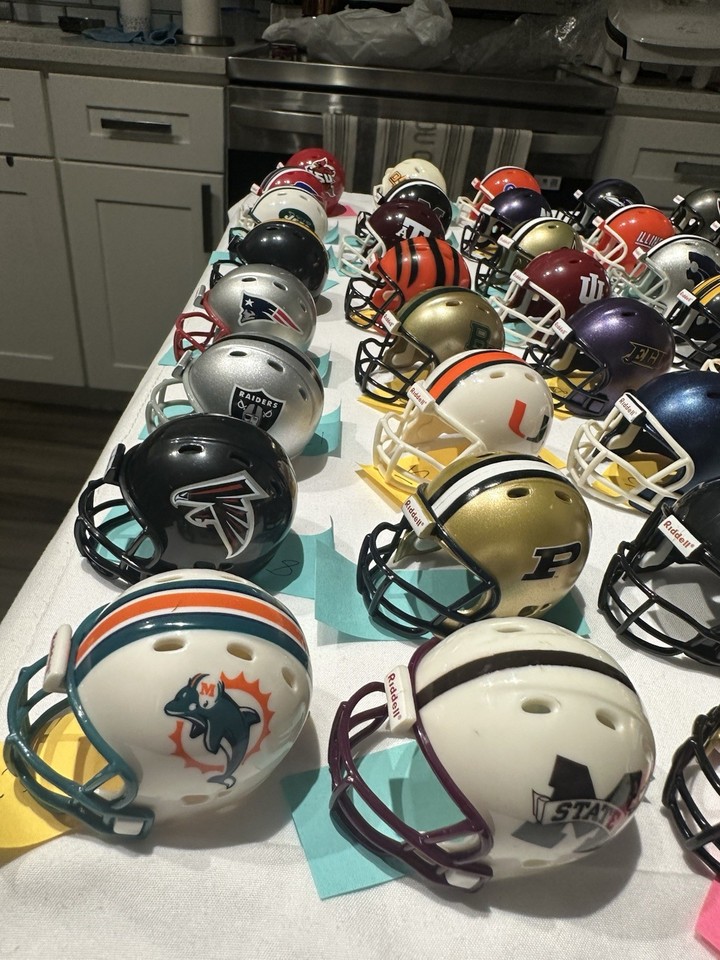 Lot of 76 Riddell NCAA Mini Helmets – Mixed Teams” | eBay