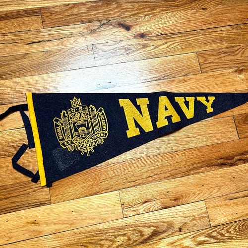 Vintage 1960s US Naval Academy Crest Felt Pennant Flag Official 20 in L ...