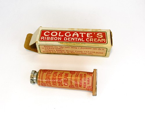 RARE 1908 DENTIST COLGATE RIBBON DENTAL CREAM SAMPLE & BOX Antique NEW ...