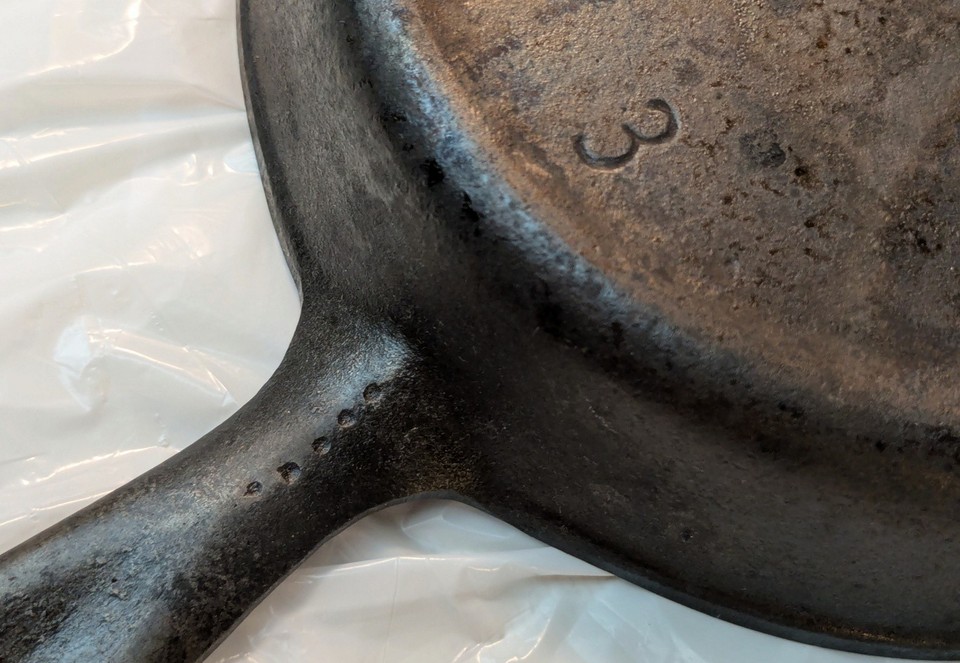 Favorite Cook Ware Chicago Hardware Foundry - Antique Cast Iron Skillet ...