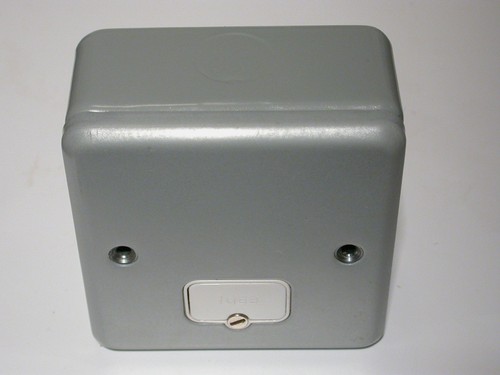MK Metalclad Plus K954 ALM 13A Fused Connection Unit with back box ...