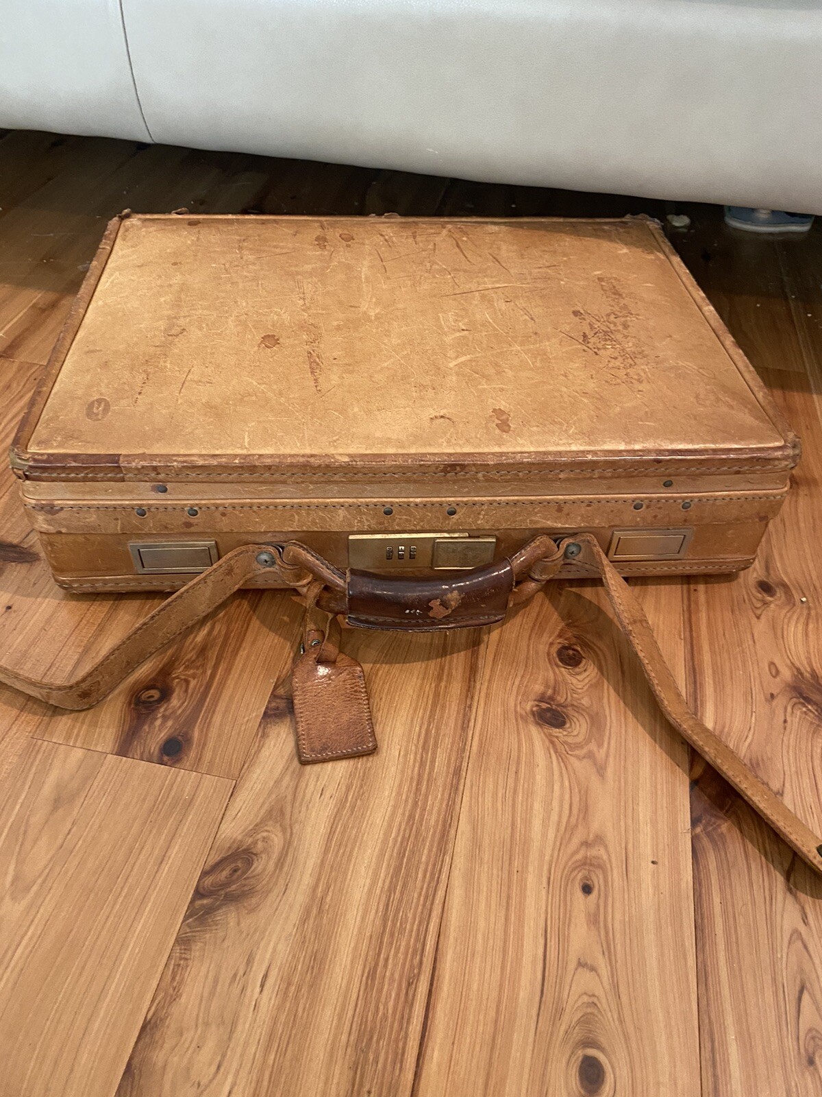 hartmann Luggage briefcase vintage leather tan Combin… - Gem