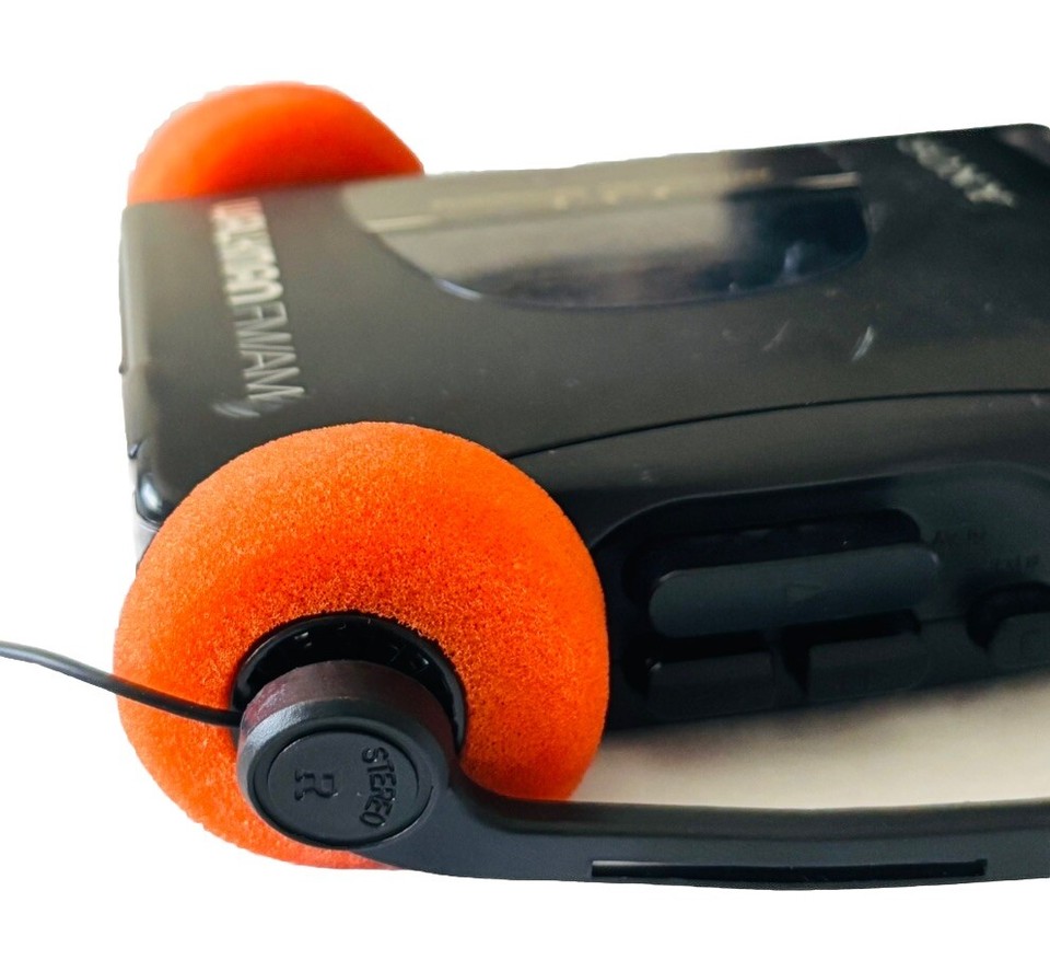 Vintage Sony Walkman WM-FX10 Cassette Player & AM/FM Radio | eBay