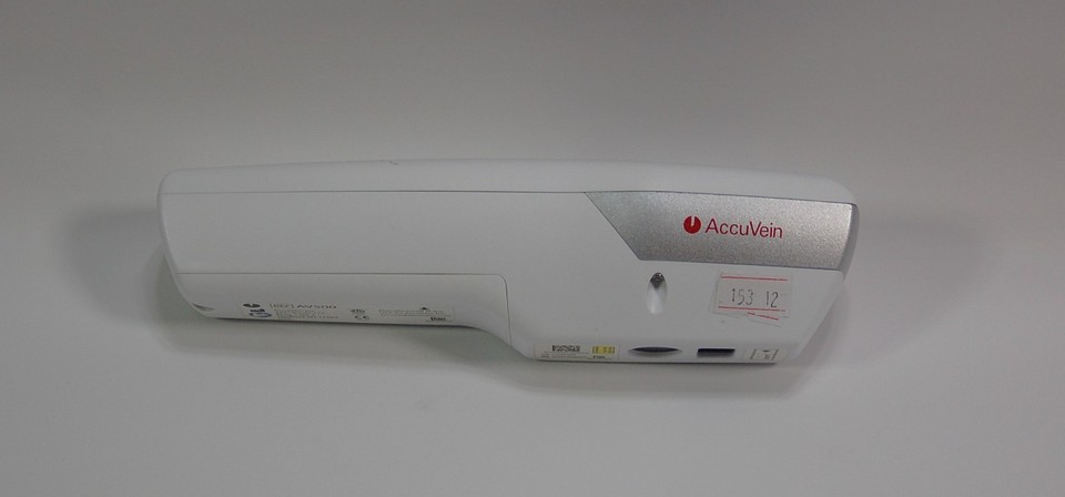 AccuVein AV500 Portable Vein Finder / Viewer No Battery so we can't ...