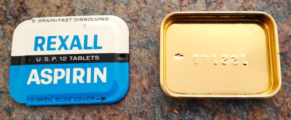 Small Vintage Rexall aspirin tin 5 grain empty 12-tablet size blue ...