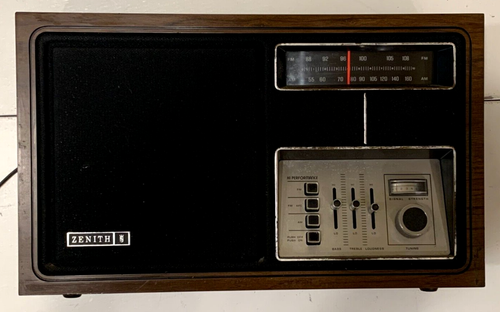 1960s Vintage Zenith AM FM Table Desk Radio Model NO. H430W mid century ...
