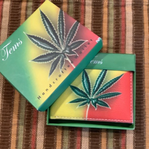 NIB Tems green red yellow Marijuana weed leaf leather bifold wallet ...