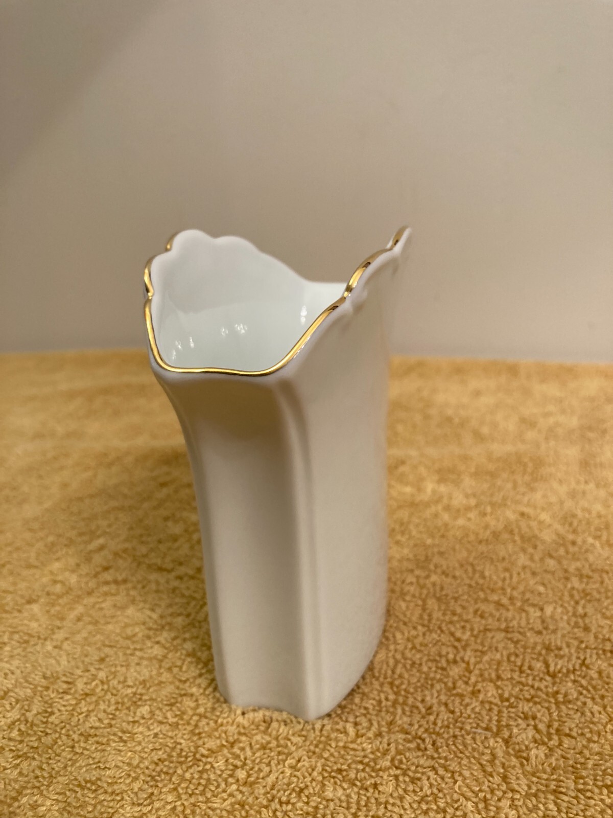 Reutter Porzellan MJ Hummel Umbrella Girl Porcelain Vase | eBay