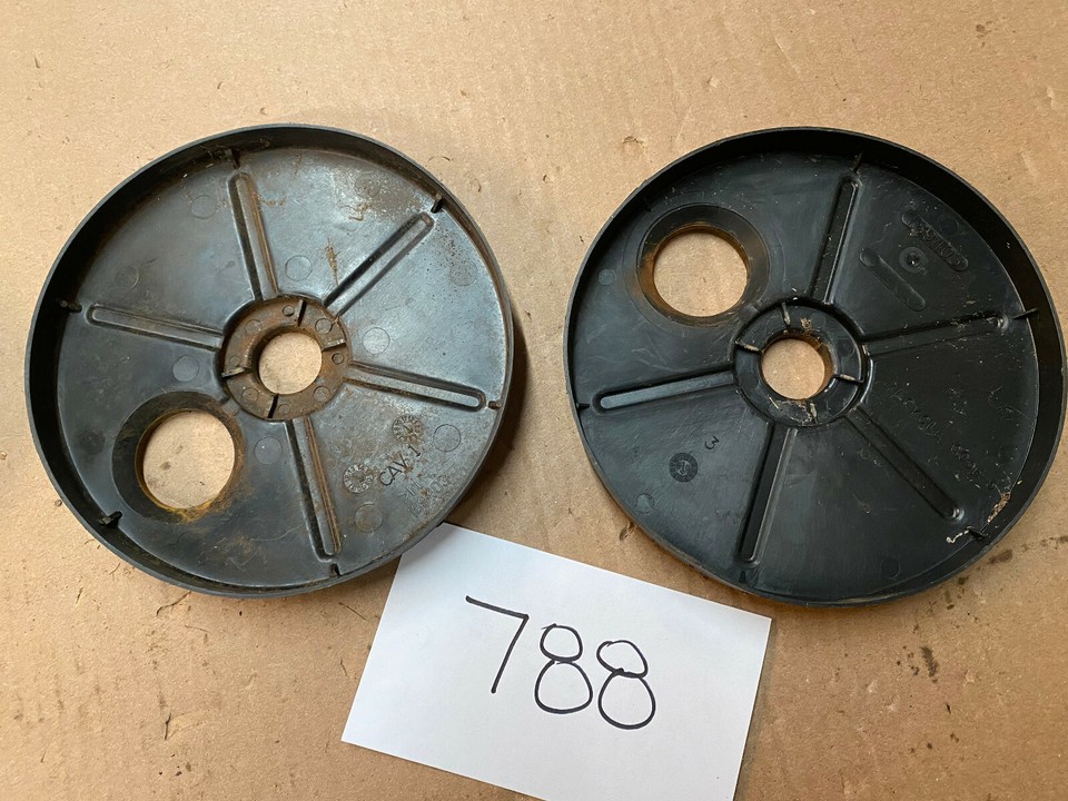 AYP Husqvarna Craftsman 189403, 581840401 COVER DUST WHEEL Hub Caps (2 ...