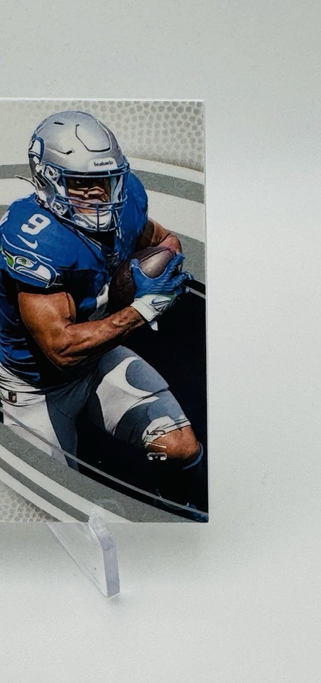 2025 Panini Immaculate Kenneth Walker III 3/5 Silver Shield Patch ...