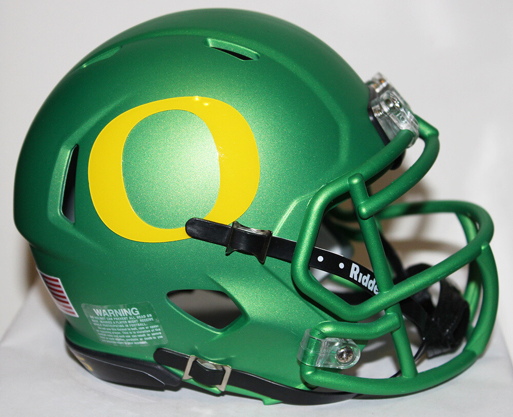 Oregon Rose Bowl Helmet Oregon Ducks Helmet During The Game. The