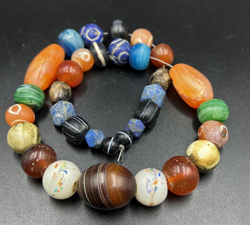 33 Himalayan Nepalese Indo Tibetan Cultures Glass Dzi Agate Lapis Mala ...