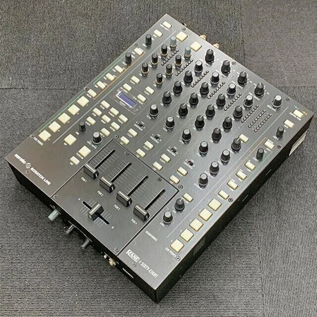 Serato Scratch Live Mixer