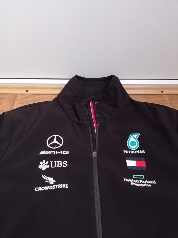 Mercedes AMG Petronas F1 Men's Team Softshell Jacket Spize XL | eBay