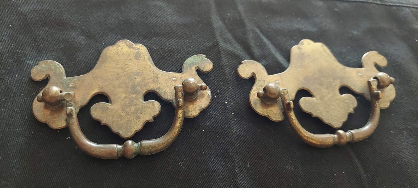 3 1/2” long draw pull, Bail Handle Colonial Drawer Pulls 2.5" Center ...