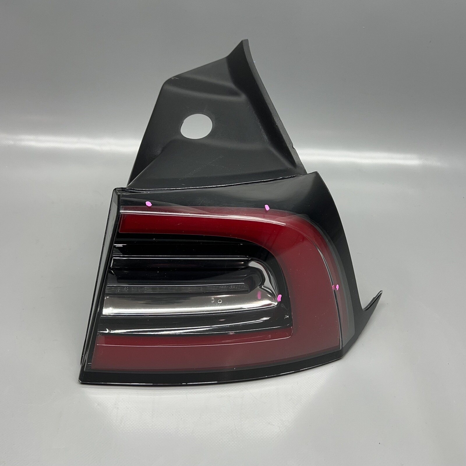 TESLA MODEL 3 TAIL LIGHT RIGHT PASSENGER LED 2017 18 19 20 2021 OEM ...