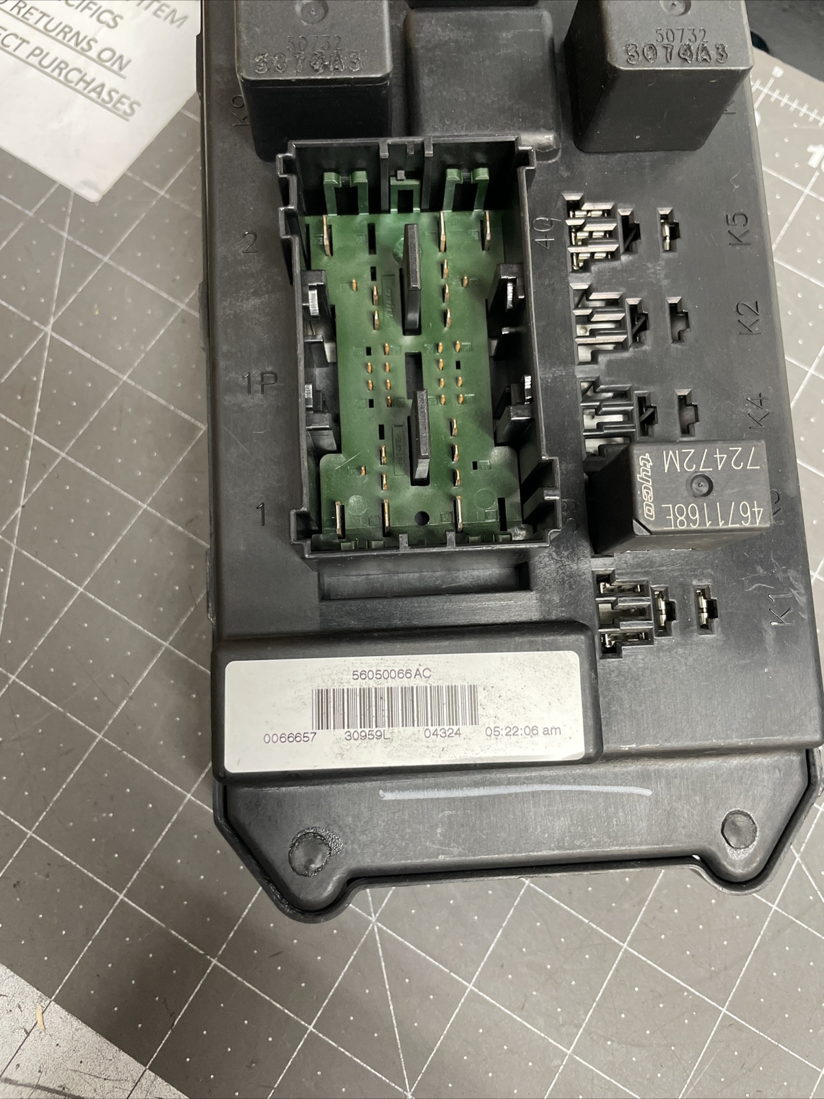 2006 Jeep Commander Grand Cherokee Relay Fuse Box OEM 56050066AC ...