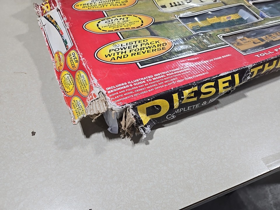 Diesel Thunder Complete And Ready To Run HO Scale Electric Train Set ...