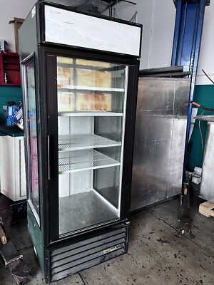 Coolers & Refrigerators - Used Commercial Refrigerator