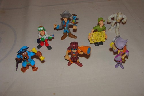 Scooby Doo Pirate Crew Mystery Mates Figures Velma Fred Daphne Shaggy ...