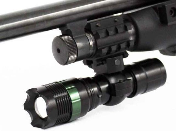 Trinity 1000 Lumen LED Flashlight for Remington 870 12 Gauge Pump ...