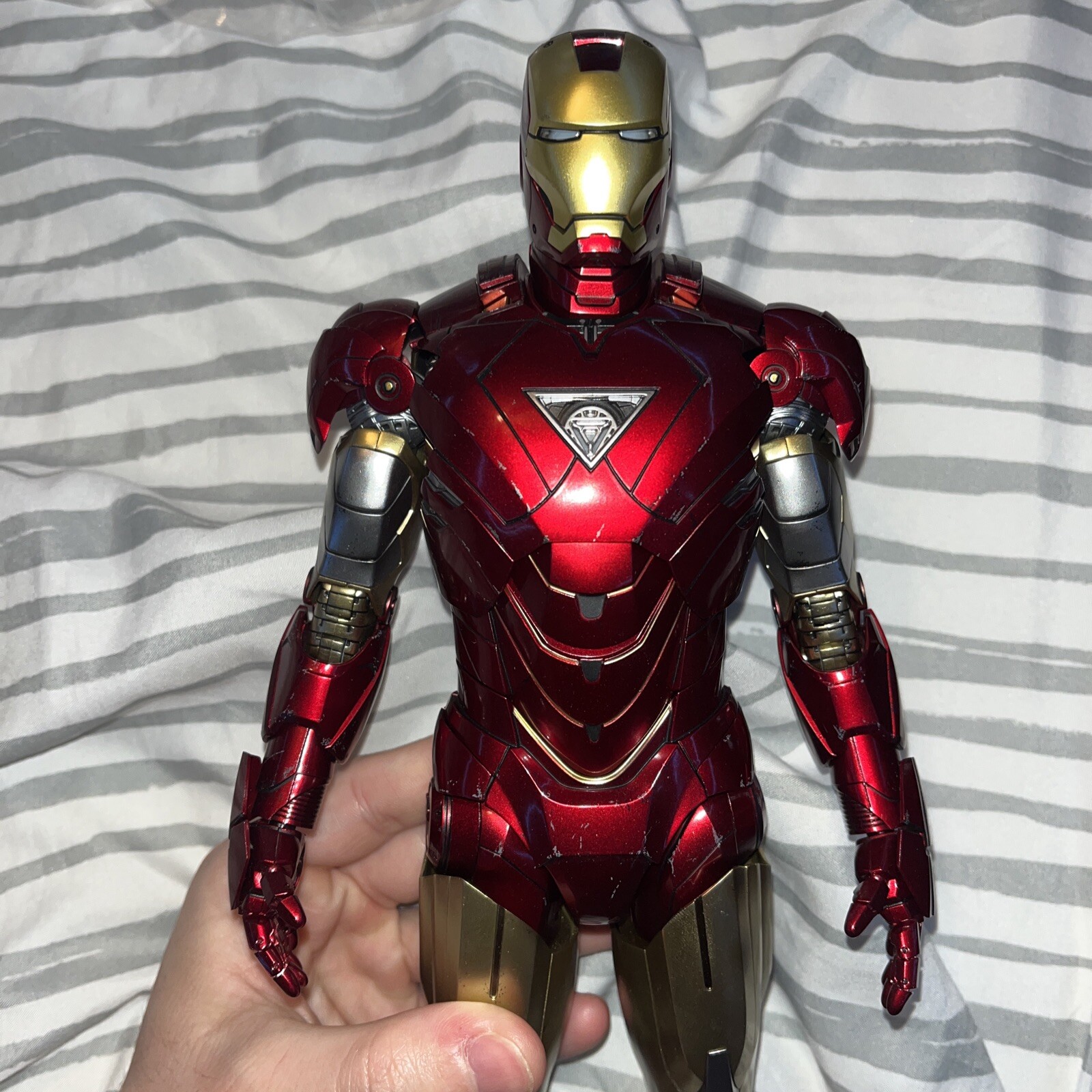 Hot Toys MMS378-D17 Avengers IRON MAN Mark VI Diecast MK6 1/6 Scale ...