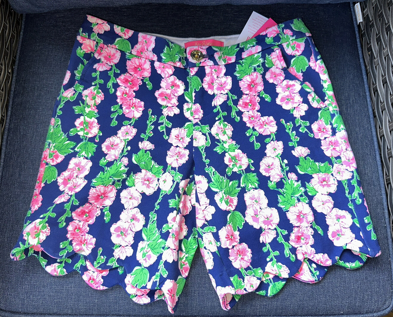 New! LILLY PULITZER Darci Knit Shorts Oyster Bay Navy w/Pink Flowers ...