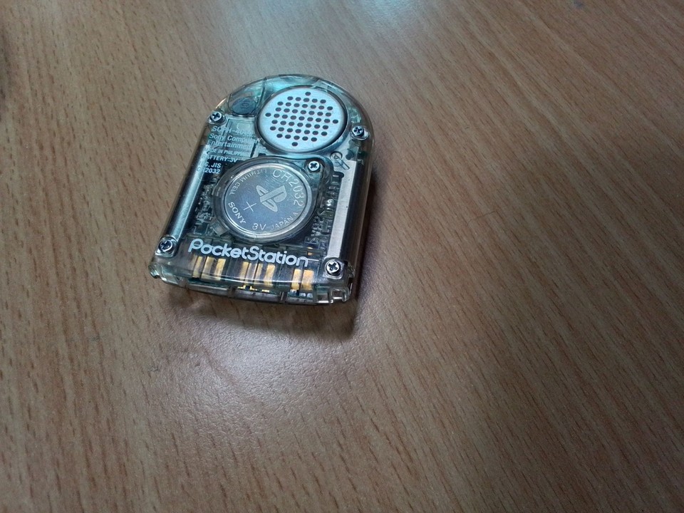 PS1 Sony PocketStation (Crystal) - Memory Card PlayStation PS1/PS2 ...