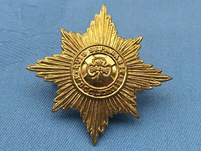 The Irish Guards cap badge. | eBay