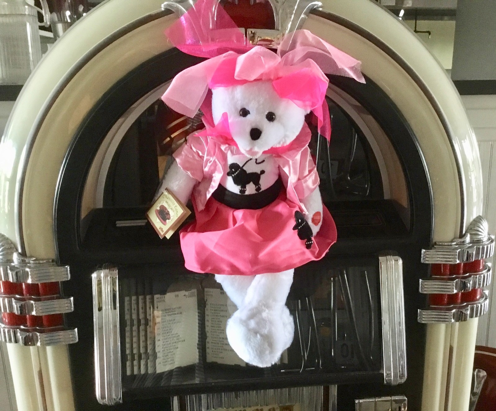 Chantilly Lane Olivia Singing Bear In Poodle Skirt Sings You’re The One ...