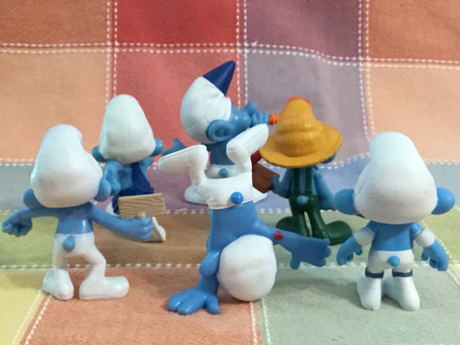 Lot of 6 Smurf Figures Grouchy Hefty Panicky Gutsy Farmer Party Planner ...