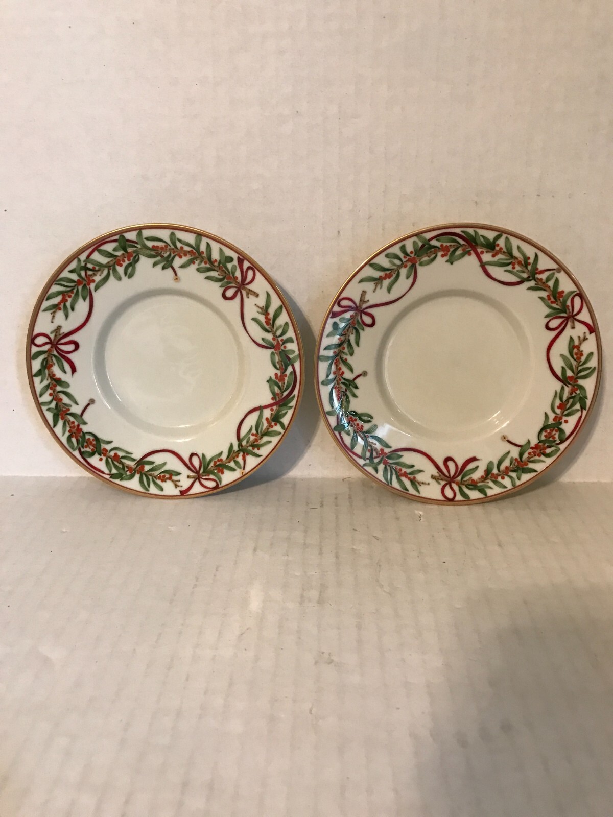 VINTAGE PAIR OF QUEENSBERRY FINE CHINA BY ROYAL GALLERY FOR MACY & CO ...