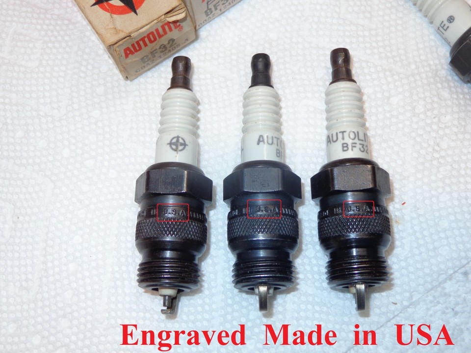 ( 8 ) ..'NOS' Ford ‘Autolite’ BF-32 Spark Plugs …‘STAR LOGO’... Made in ...