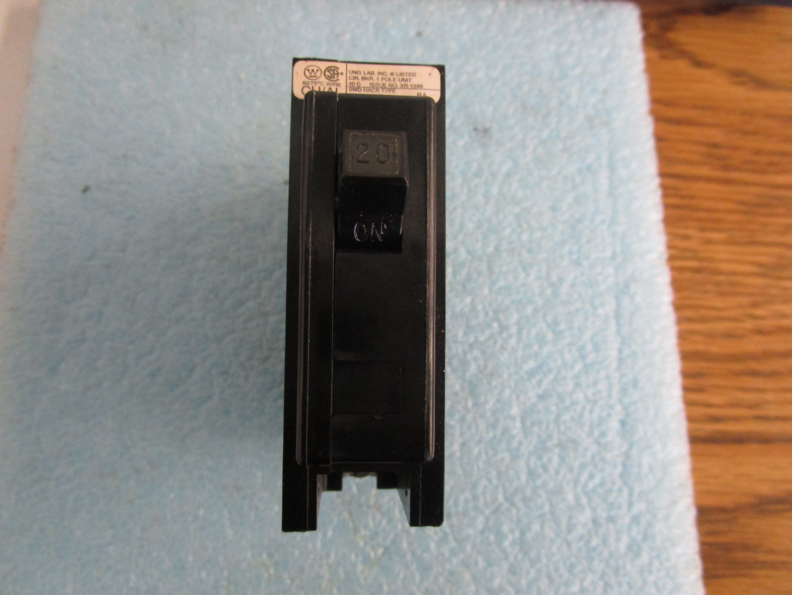 Westinghouse Model: E-7819 Circuit Breaker. Single Pole, 20A, 10K RMS ...