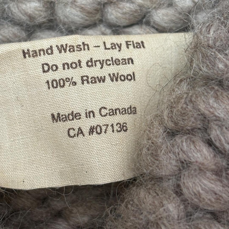 One Of A Kind Cowichan Vest Hill'S Native Art Low Gauge M | eBay