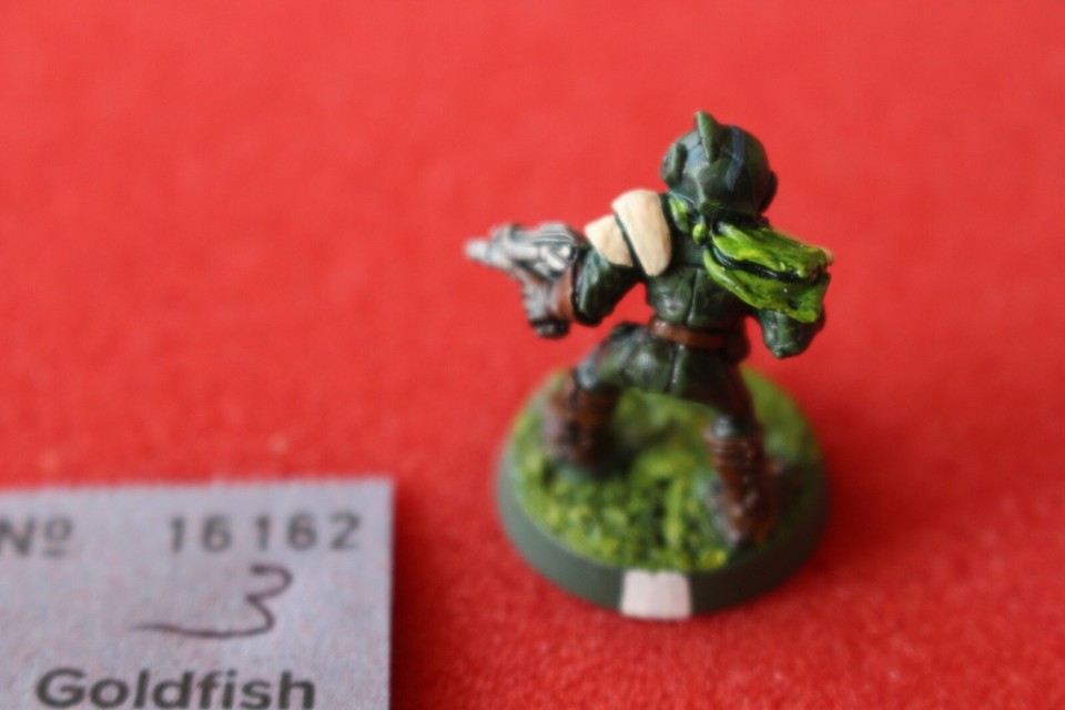 Warhammer 40K Rogue Trader Era Imperial Guards Captain Henzell Painted ...