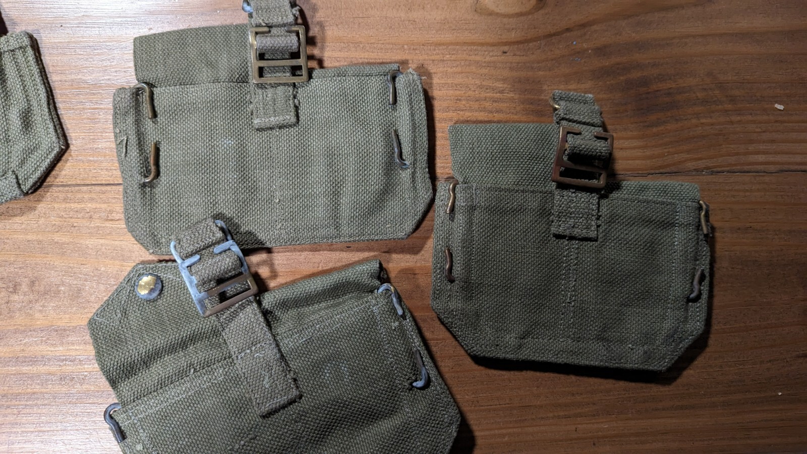 One Lee Enfield Ammo Pouch With Oiler- 6 Available Manufactured 1952 | eBay