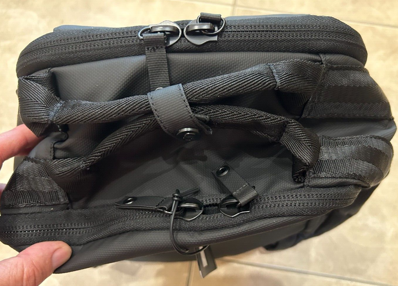 OGIO Commuter Black Backpack Laptop Bag Padded Back Panel Multiple Comp ...