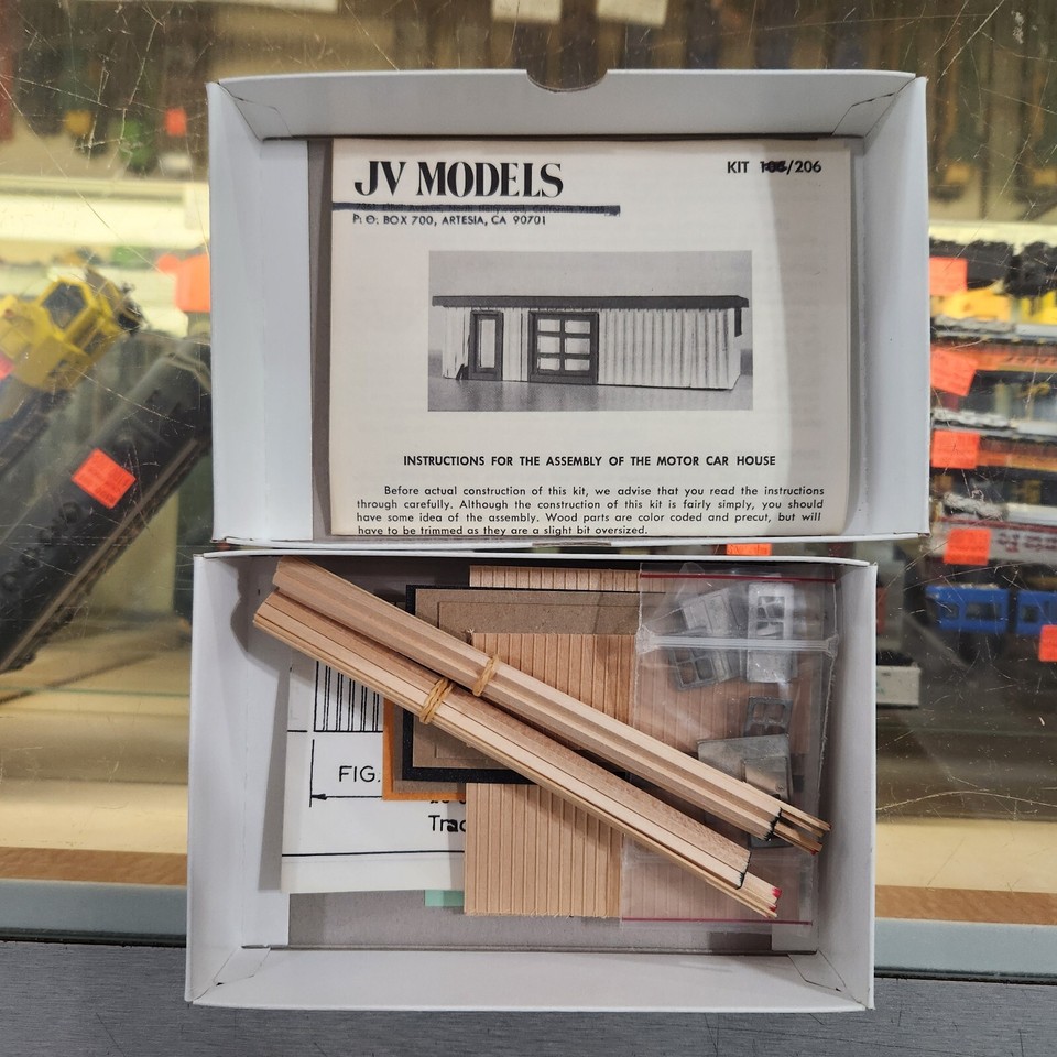 JV Models 2006 HO Scale Motor Car House (Two Structures) Kit | eBay