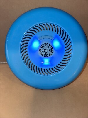 Tech Toyz Flying Sound Disc Light-Up Bluetooth Speaker Throwing Disc ...