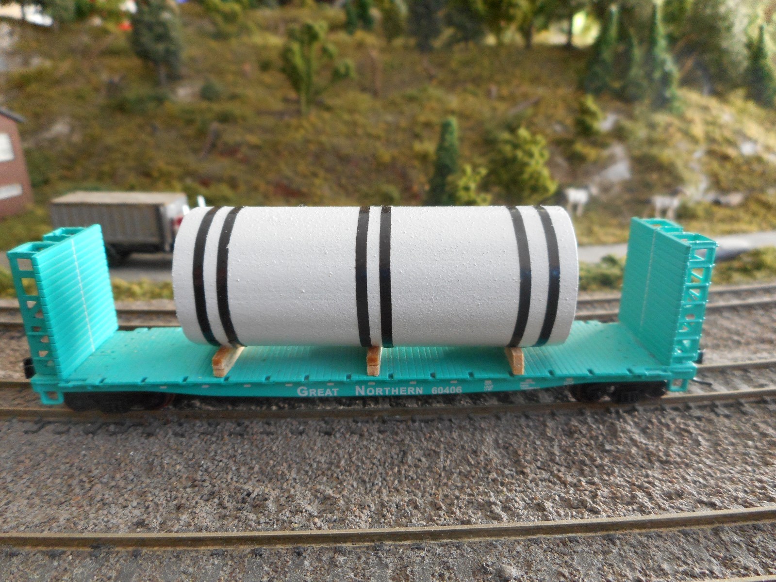 N Scale Load for 52 ft Bulkhead Flat Car | eBay
