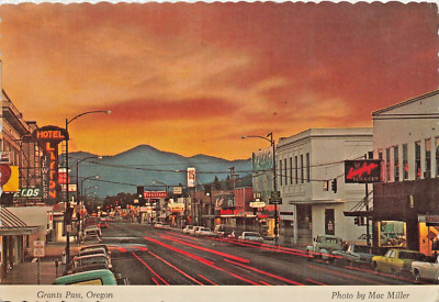 Grants Pass Oregon~Main Street Sunset Time Elapsed~1960s POSTCARD | eBay