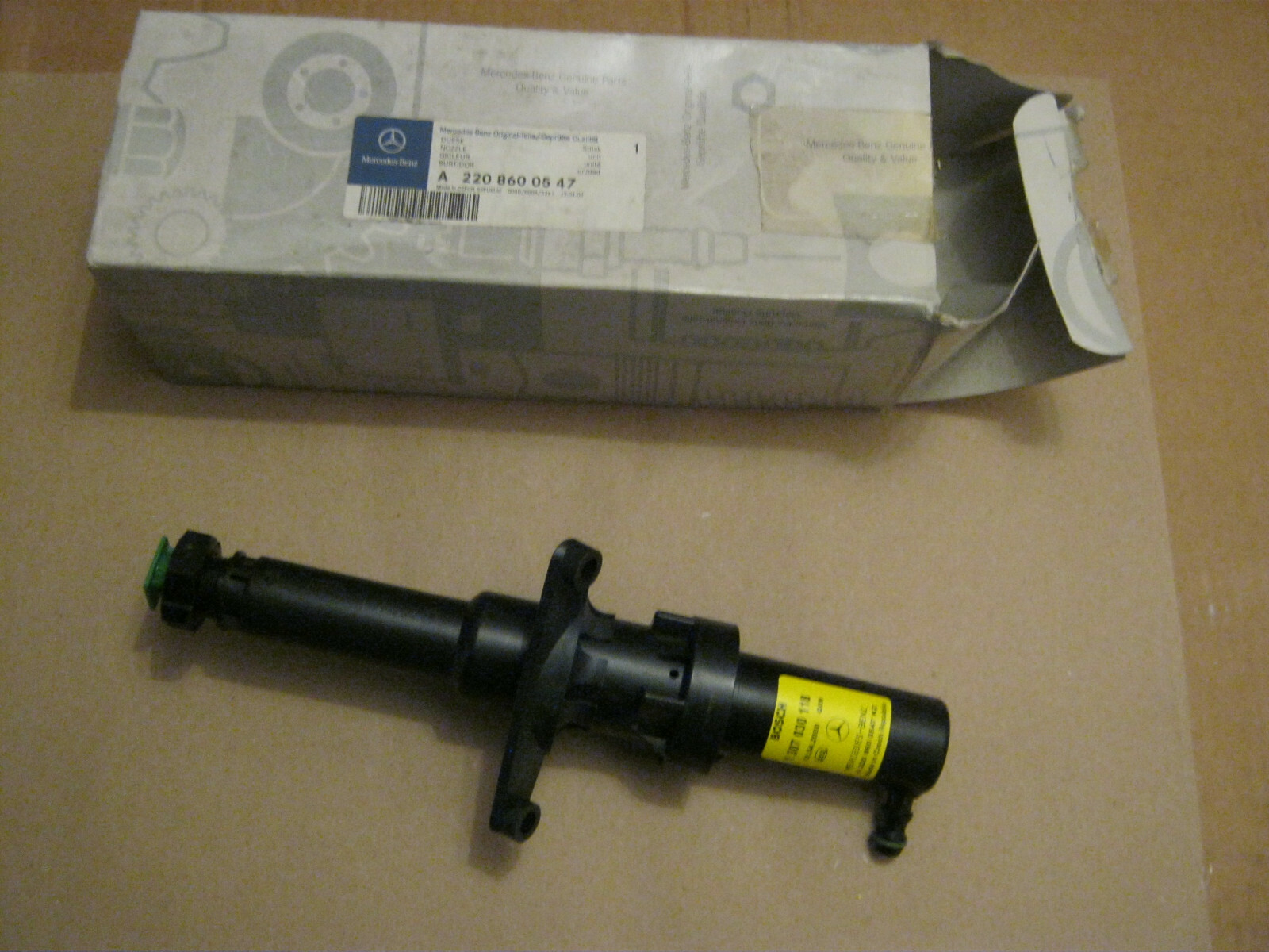 Mercedes headlamp washer nozzle - A2208600547 - 1 307 030 118 | eBay UK