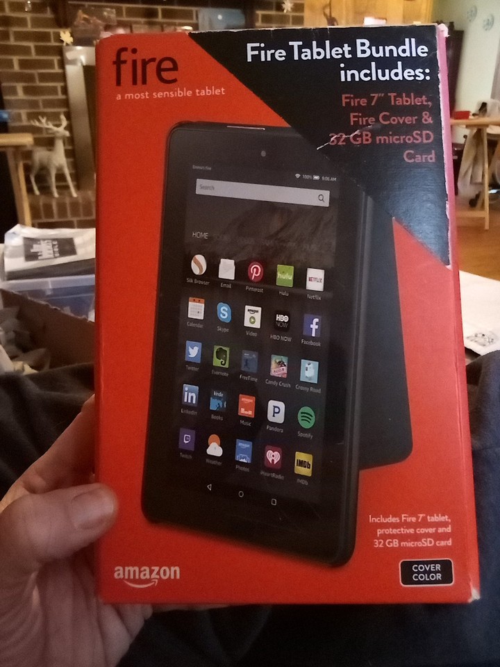 Amazon Fire (5th Generation) 8GB, Wi-Fi, 7in - Black-Fire Tablet Bundle ...