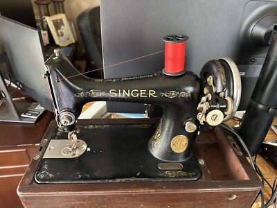 Sewing Machines - 1927 Singer Sewing Machine