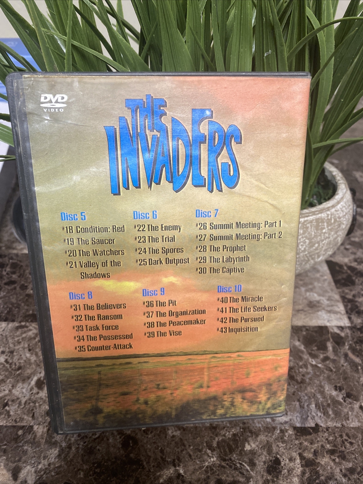 The Invaders: Season 2 - Episodes 18-43 (6-DVD Set) DVDS FREE SHIPPING ...